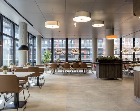 Metalldecken │Nachhaltige Deckensysteme aus Metall | Lindner Group